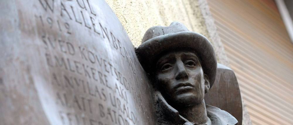 Breuer Péter újságíró és egy kolozsvári családi orvos is Raoul ...